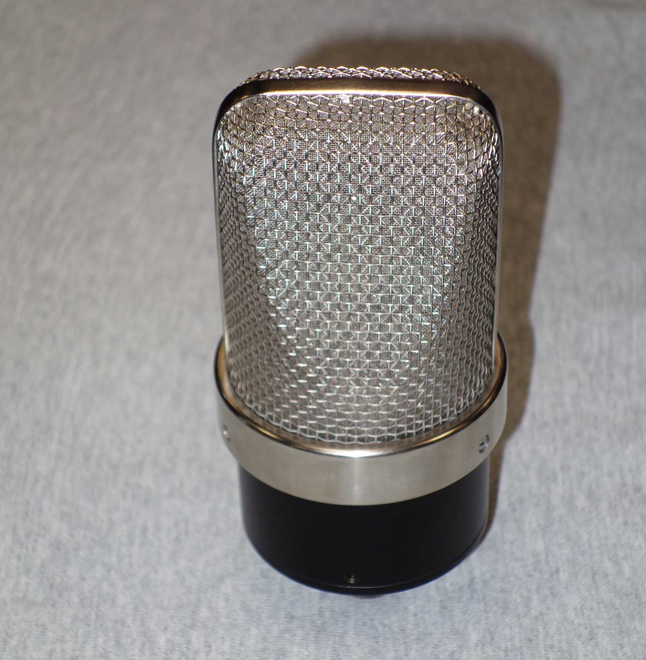 AES NYC 2013 Lucas CS-9 Mic w/ PSU, Dual Output M49-Style Mic