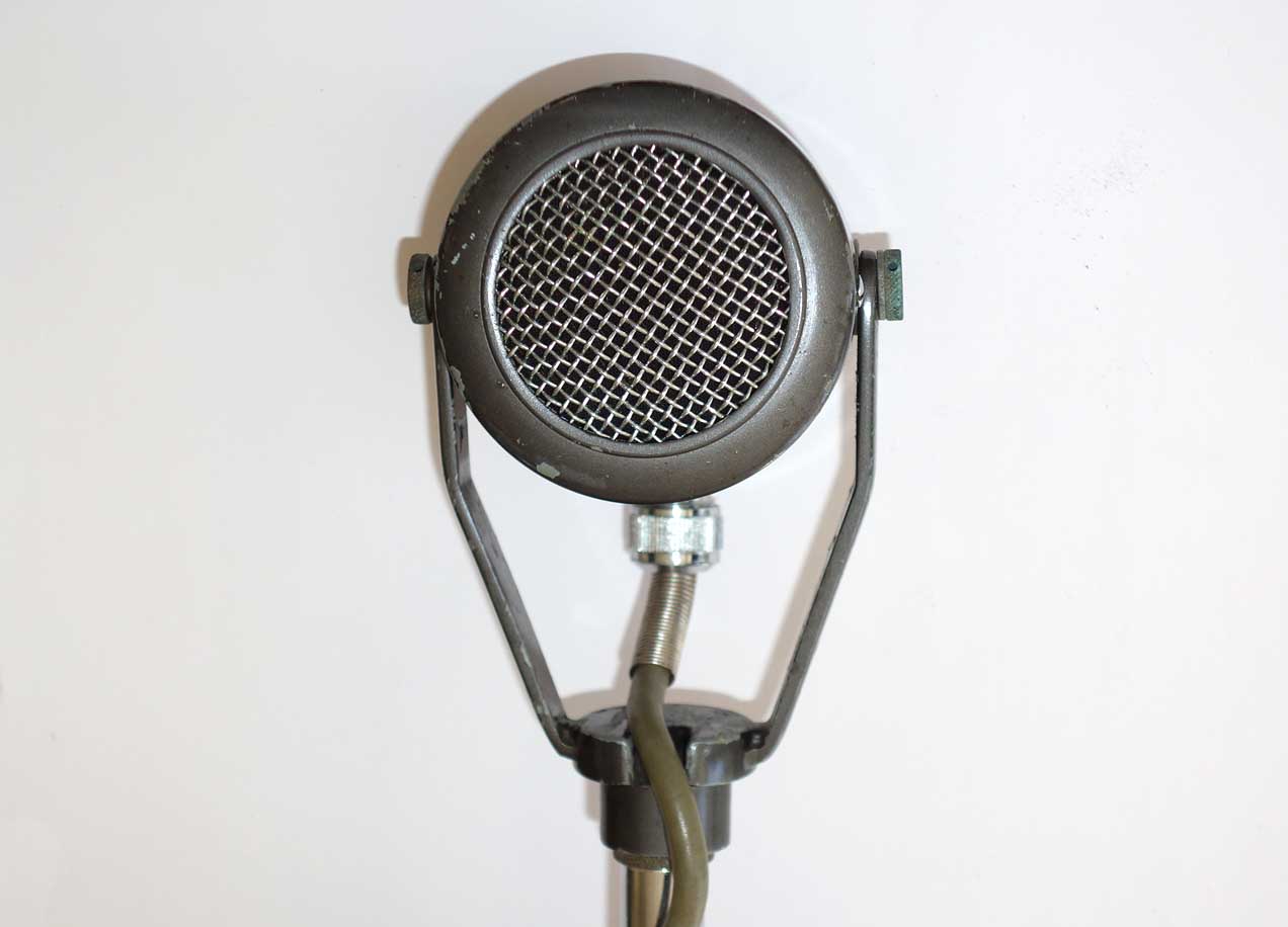 Turner Legend U9S Dynamic Mic w/Variable Impedance, Mic Stand, + Cable